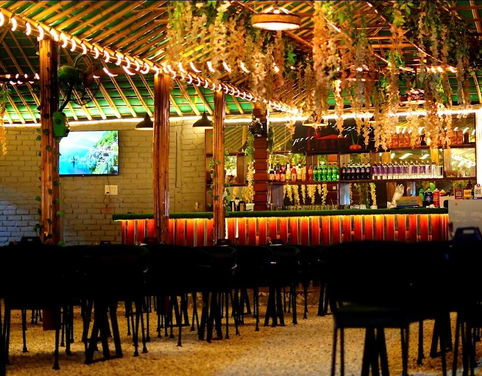 Taapu Cafe & Lounge, Crossing Republik, Ghaziabad | Zomato