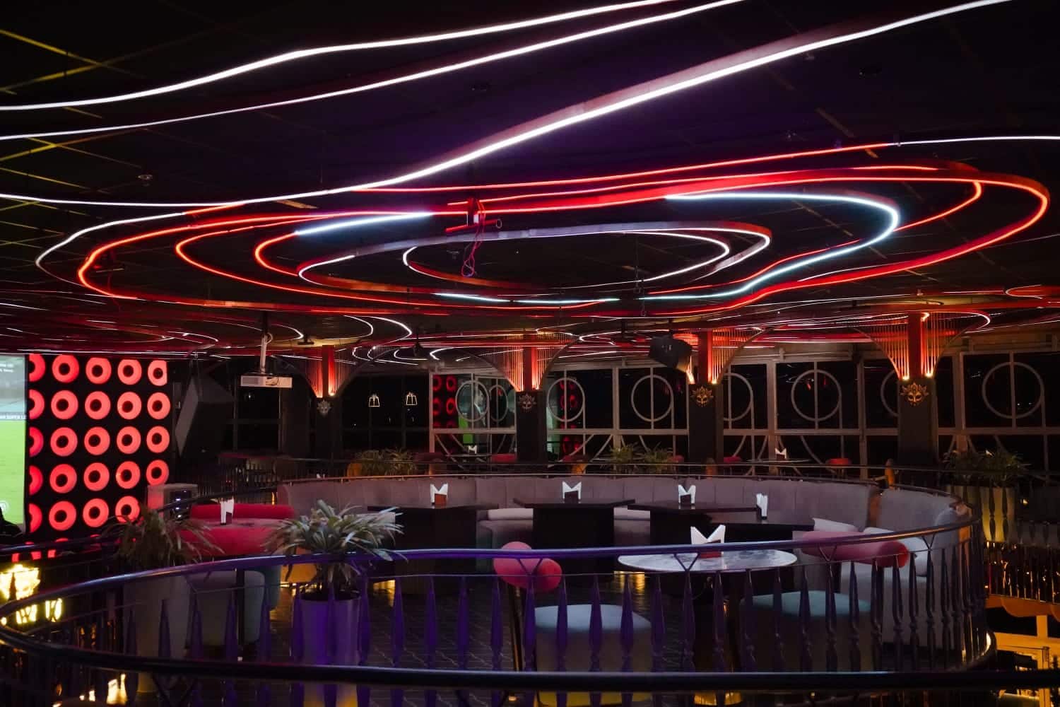 Brewski - Kitchen, Brewery & Nightlife, Dhakoli, Zirakpur | Zomato