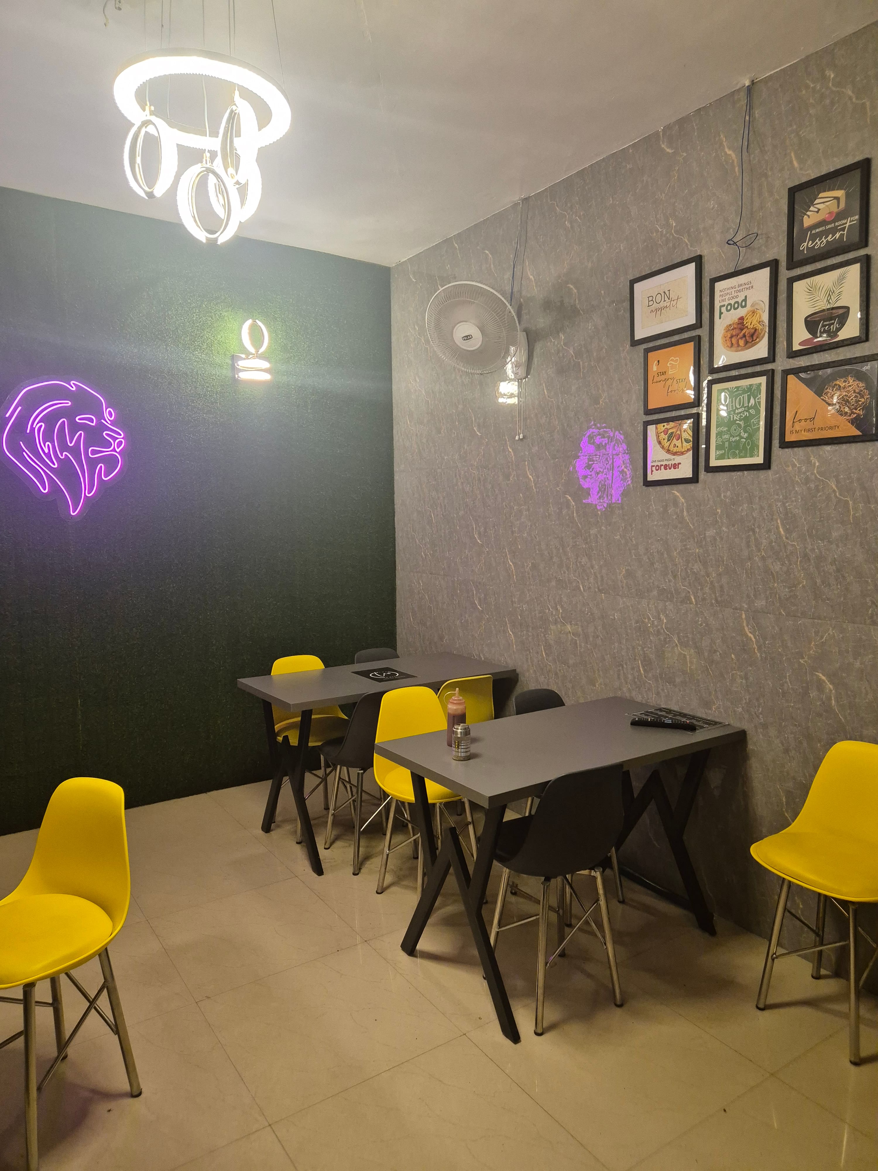 The Leo Cafe, Govind Nagar, Kanpur | Zomato