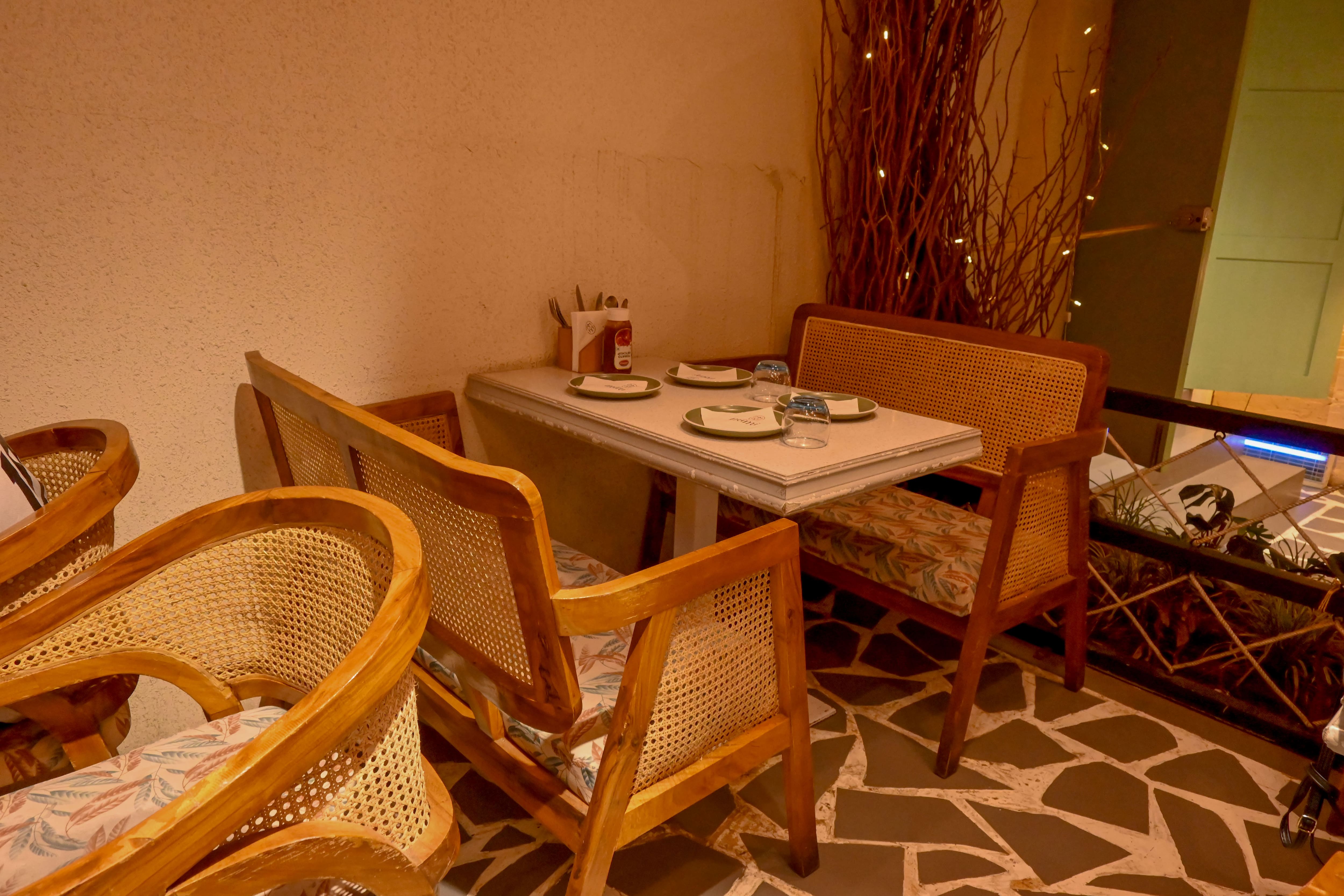 Mimi Cafe & Bistro, Kalyan, Thane | Zomato