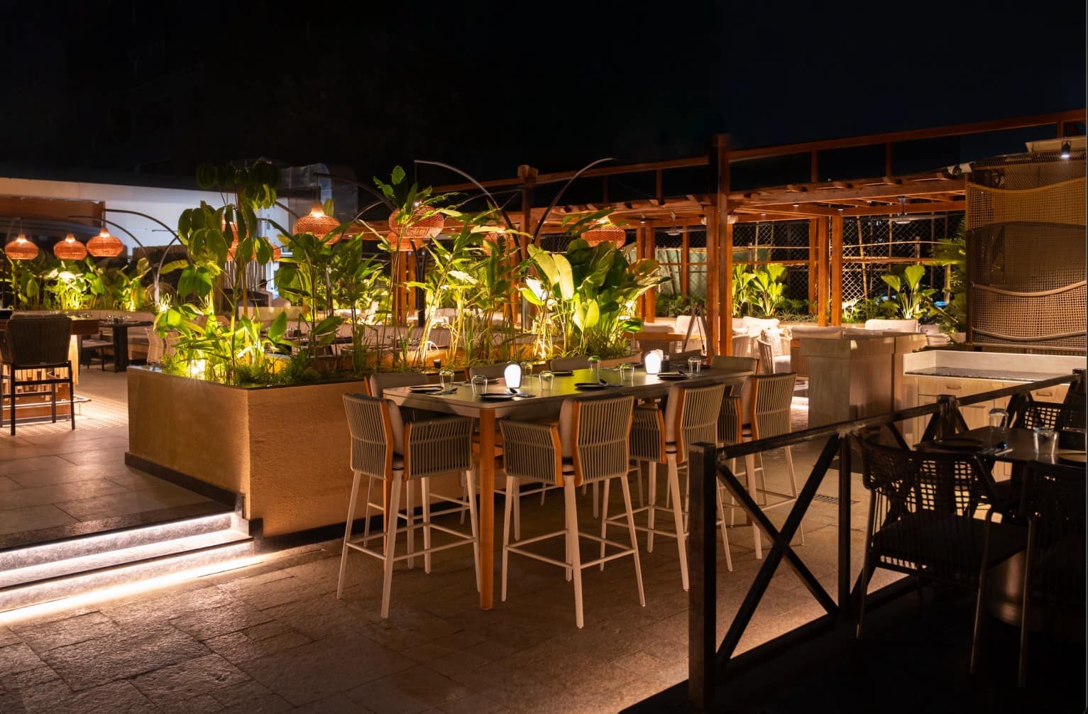 SMAA - A Rooftop Revelry, Veera Desai Area, Mumbai | Zomato