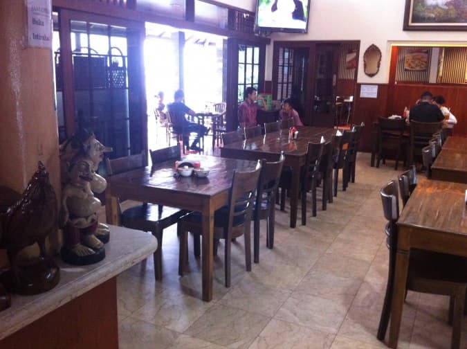 Ayam Kremes Bu Tjondro Menu, Menu untuk Ayam Kremes Bu Tjondro, Bintaro ...