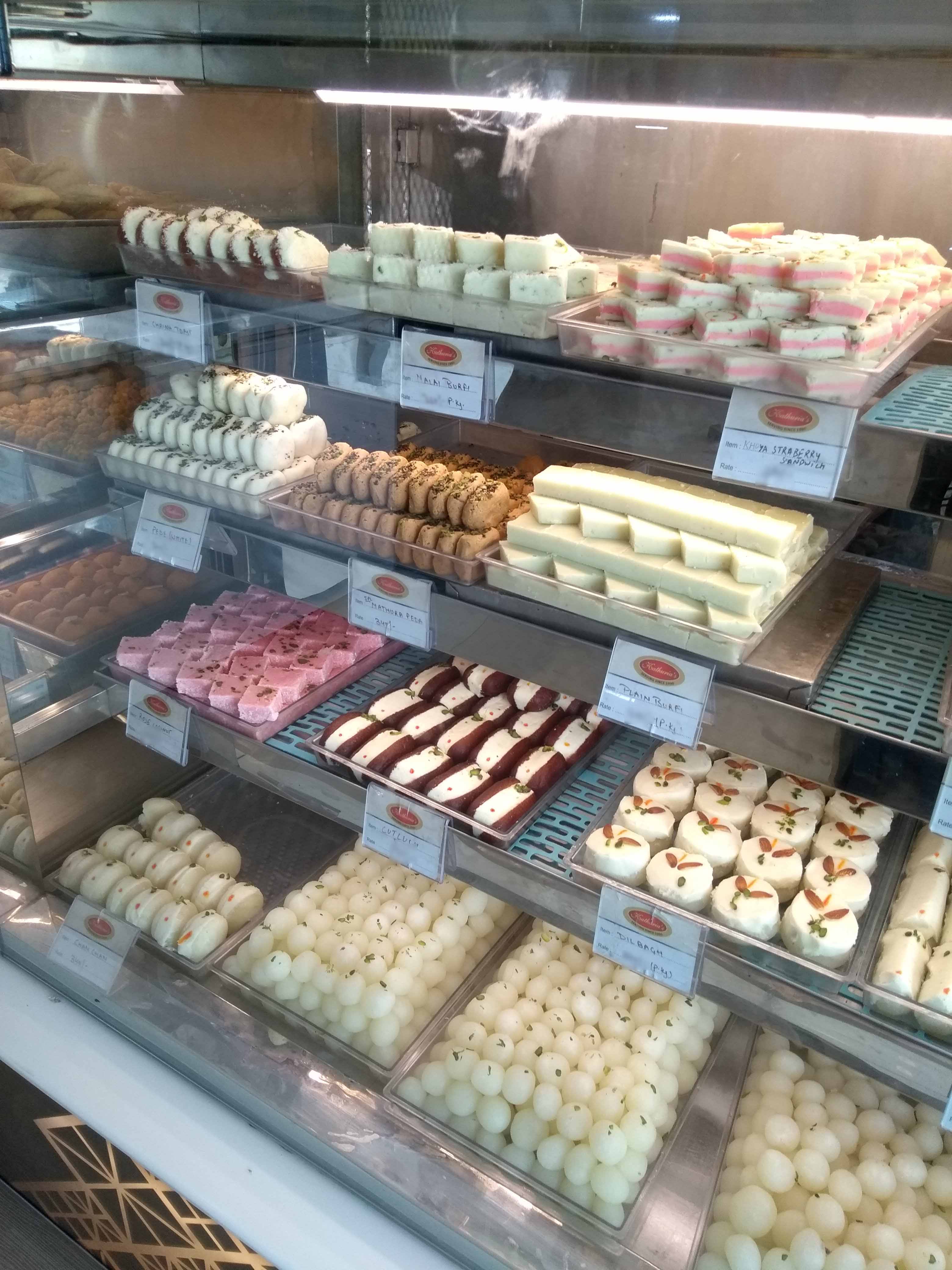 Kathuria Dairy And Sweets, Mayur Vihar Phase 3 order online - Zomato