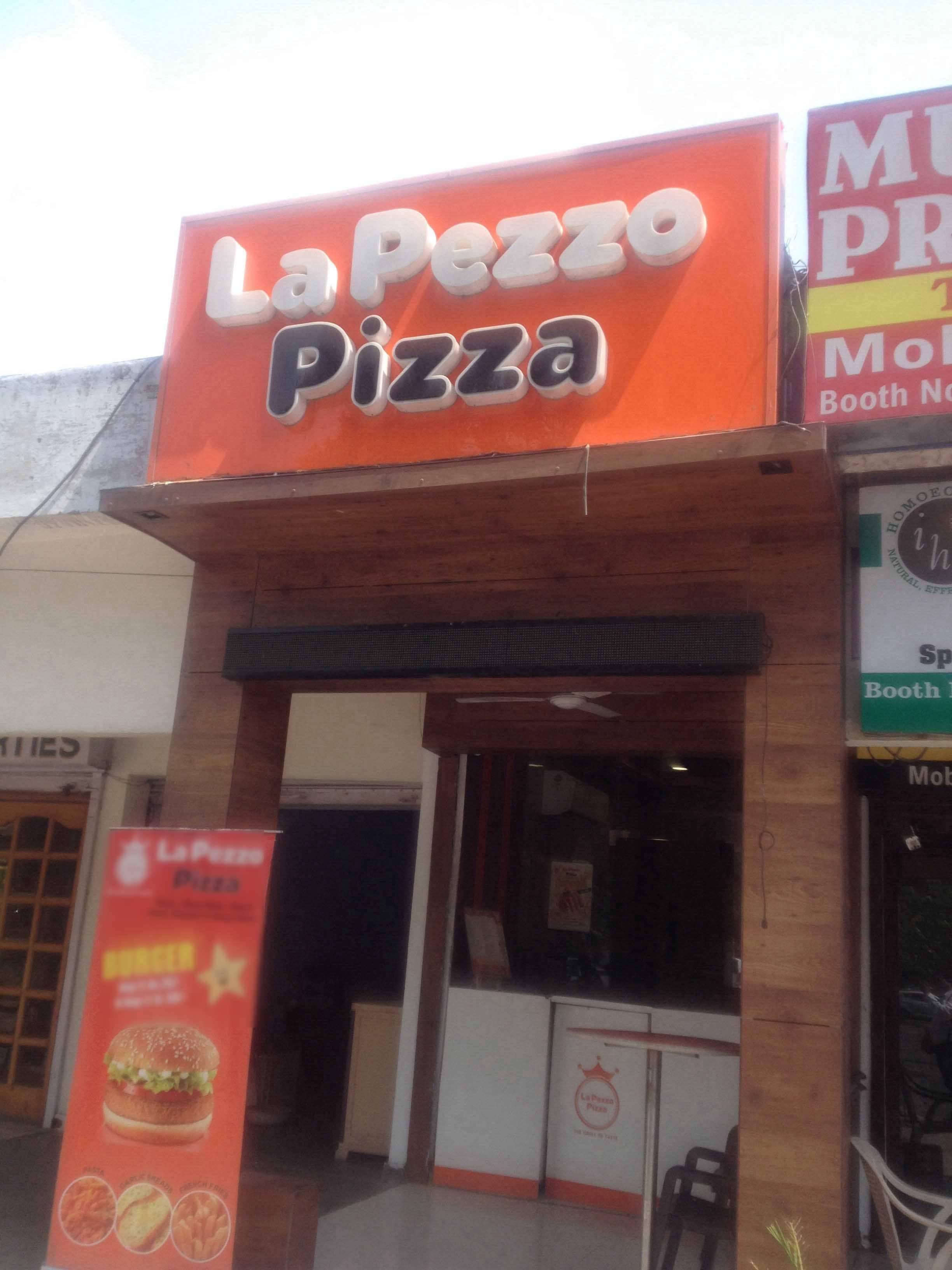 Menu of La Pezzo Pizza, Phase 10, Mohali