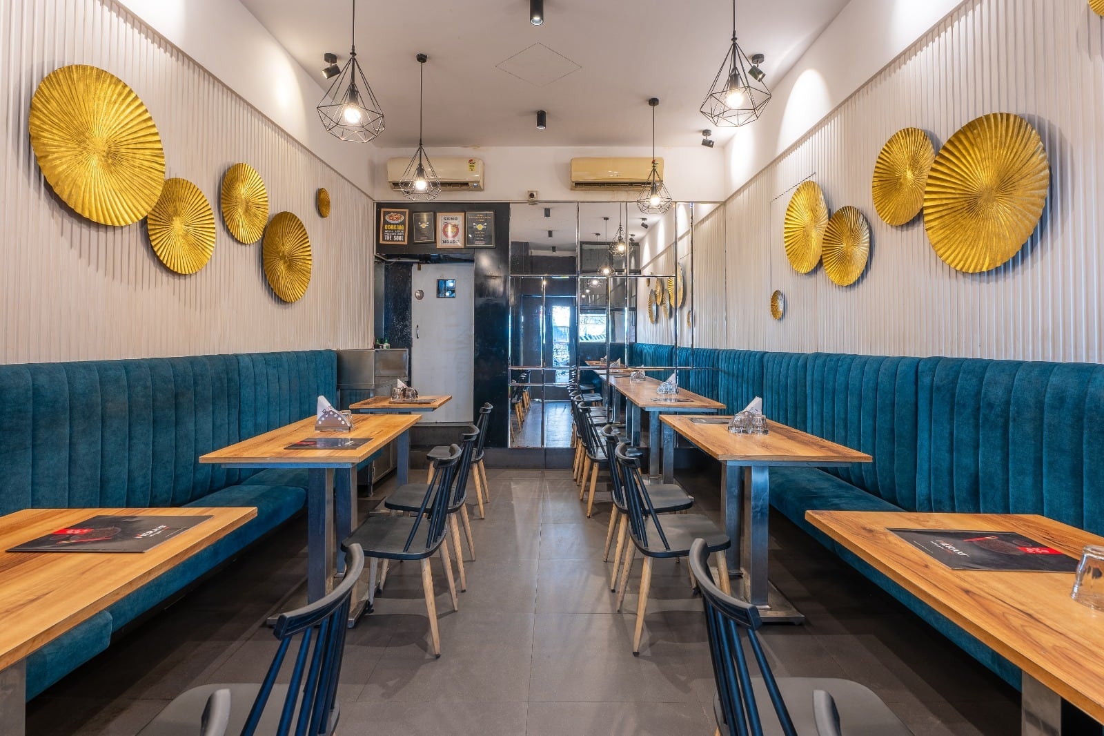 Meraki, Carter Road, Bandra West, Mumbai | Zomato