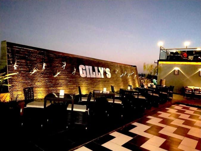 Gilly's Restobar Menu, Menu de Gilly's Restobar, Bannerghatta Road ...