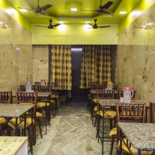 Neelam Restaurant, Wellesley, Kolkata | Zomato