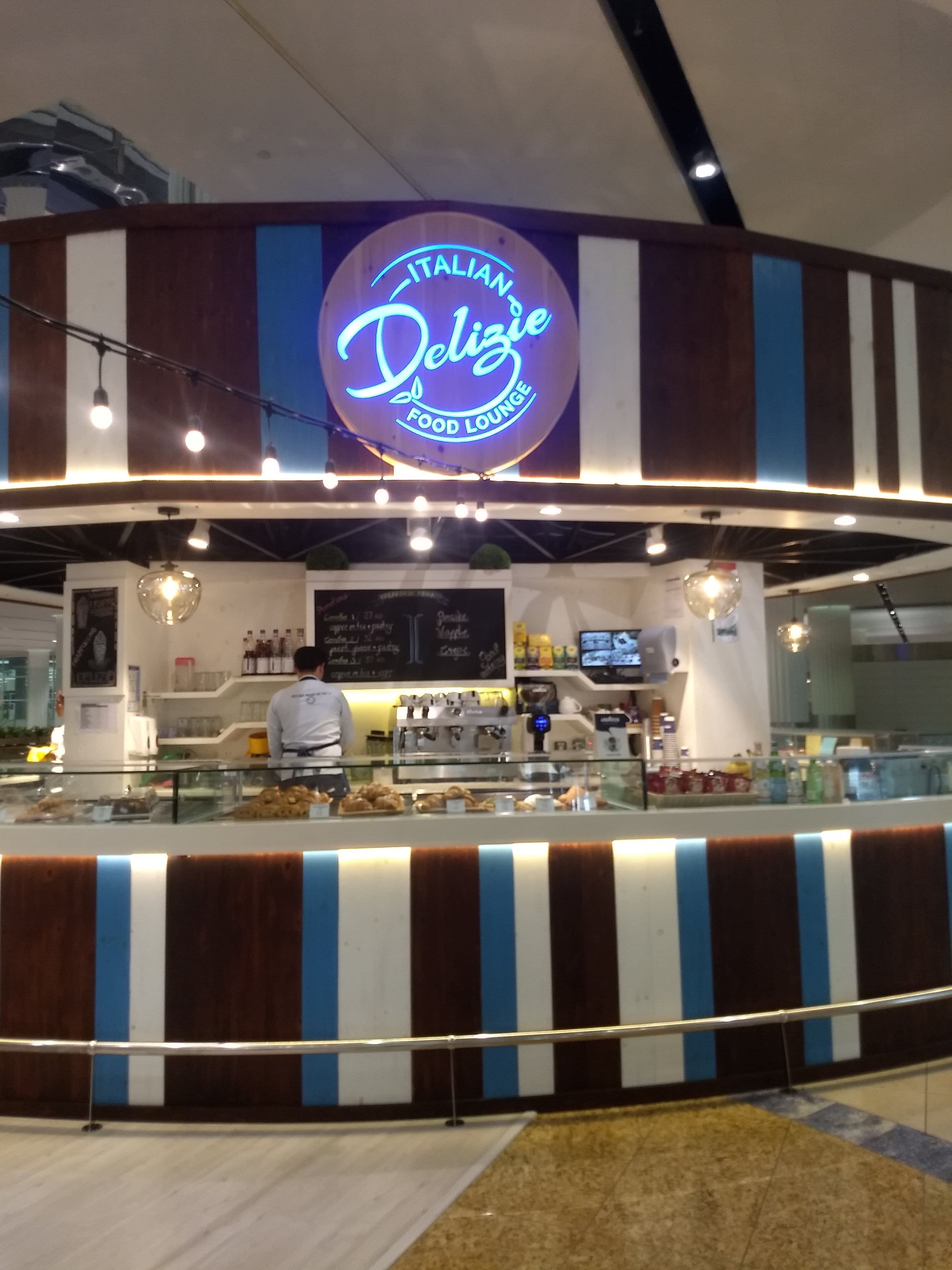 Delizie Italian Food Lounge, Dubai International Airport Area, Dubai ...