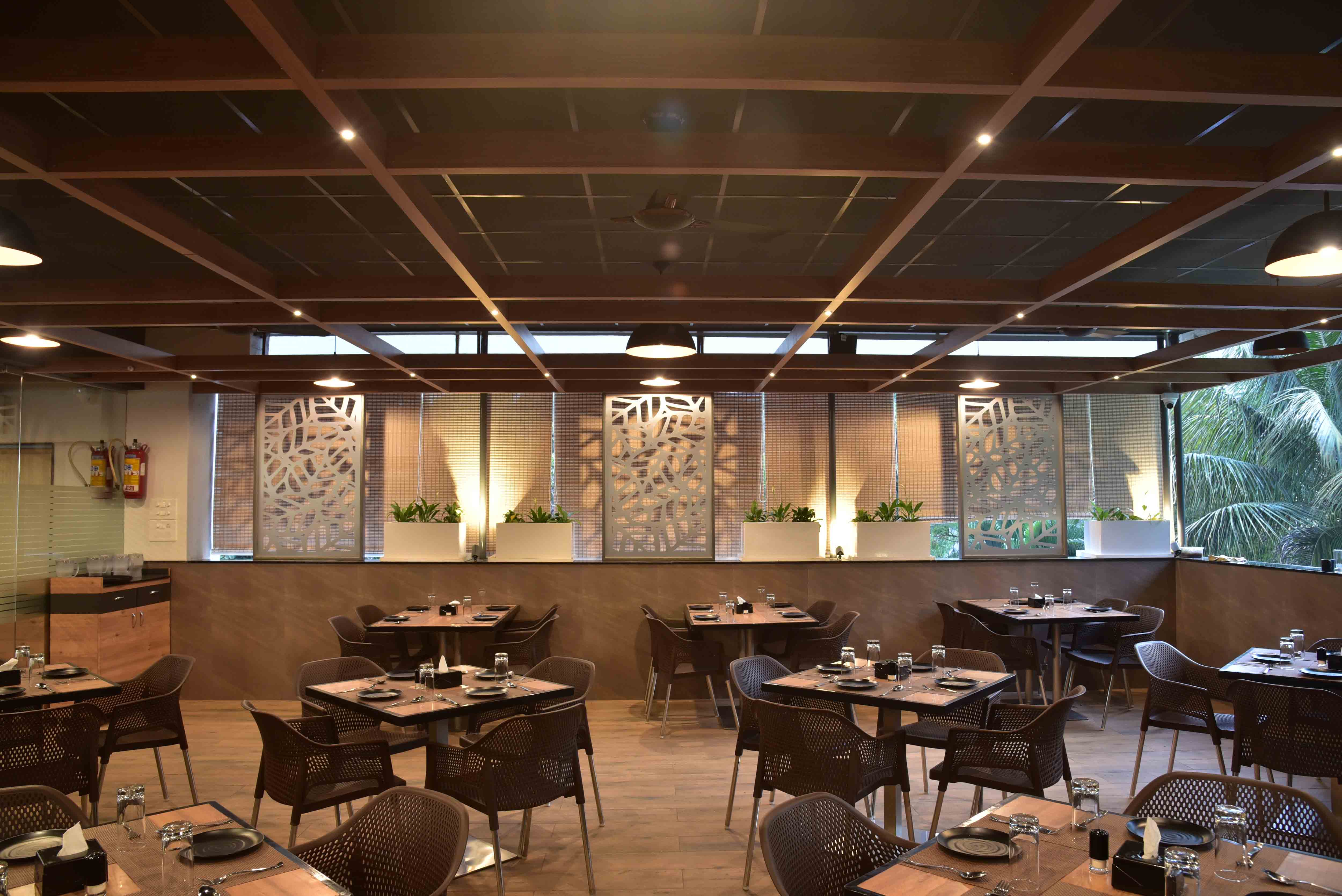 Menu of Saandan, Kothrud, Pune