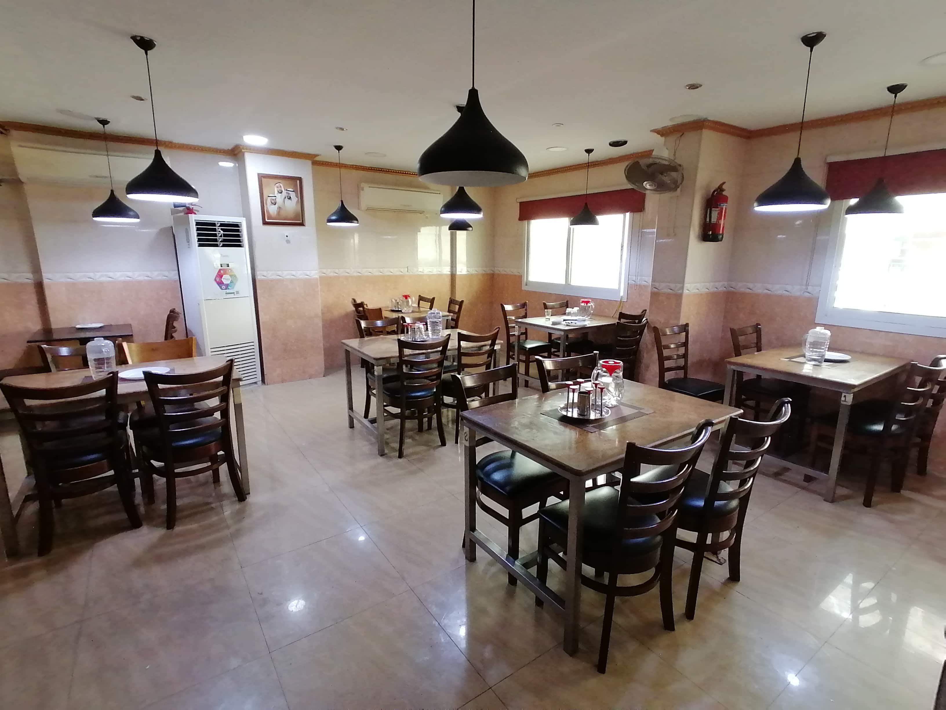 Photos of Daily Happy Restaurant, Pictures of Daily Happy Restaurant ...