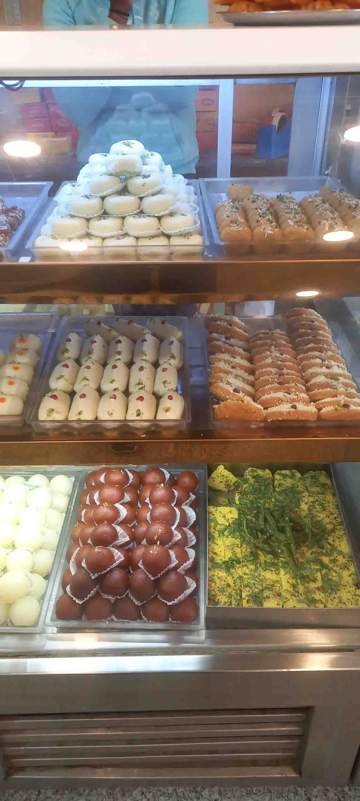 Aggarwal Sweets, Mahipalpur, New Delhi | Zomato