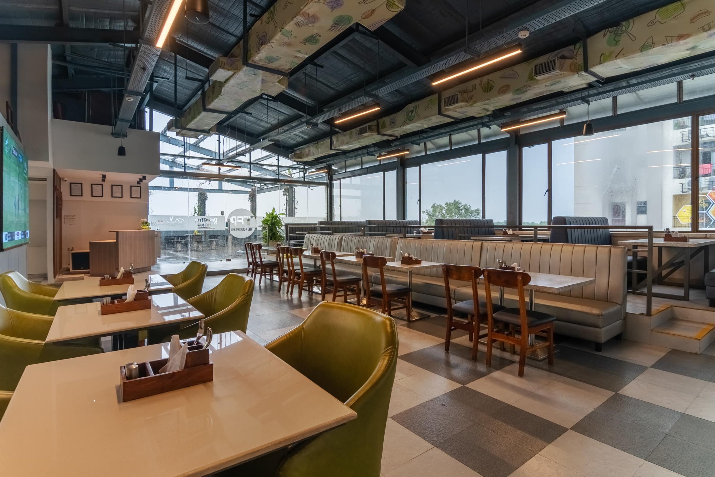 Book table and online reservation at TFP - The Foodplex, Baranagar, Kolkata