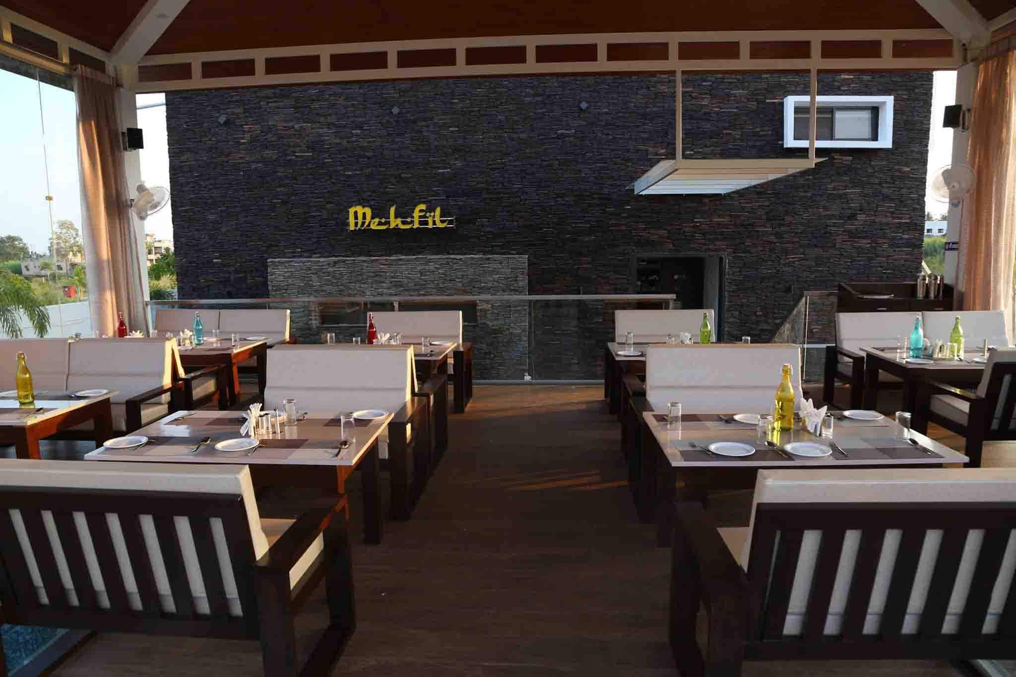 Mehfil Restaurant, Uran Islampur Locality order online - Zomato