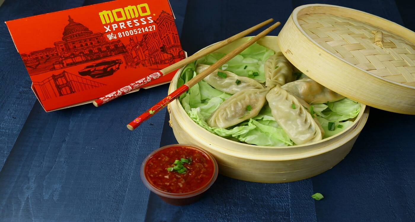 Book table and online reservation at Momo Xpresss, Chinar Park, Kolkata