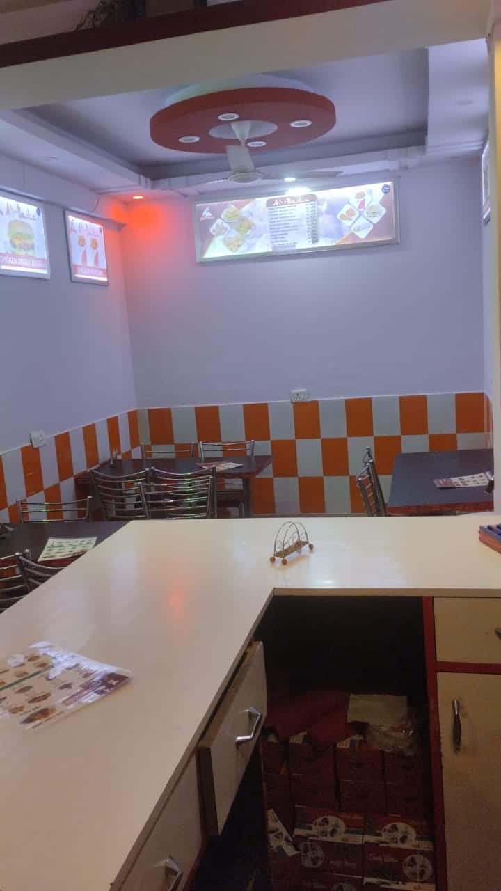 Al Baik Fast And Food, Chowk order online - Zomato