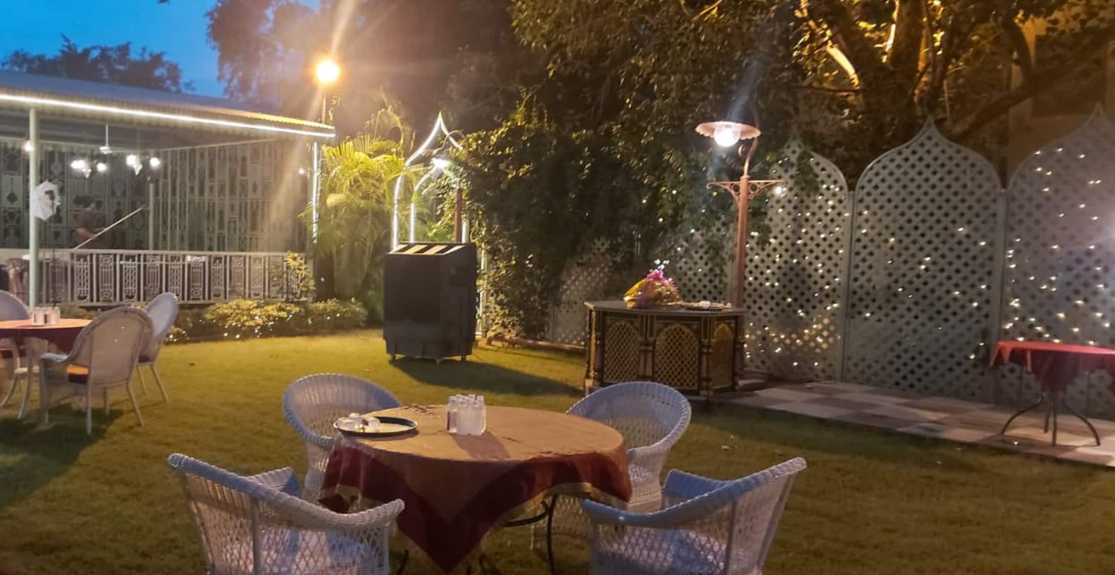 Book table and online reservation at Imperial Lancers - Restaurant ...