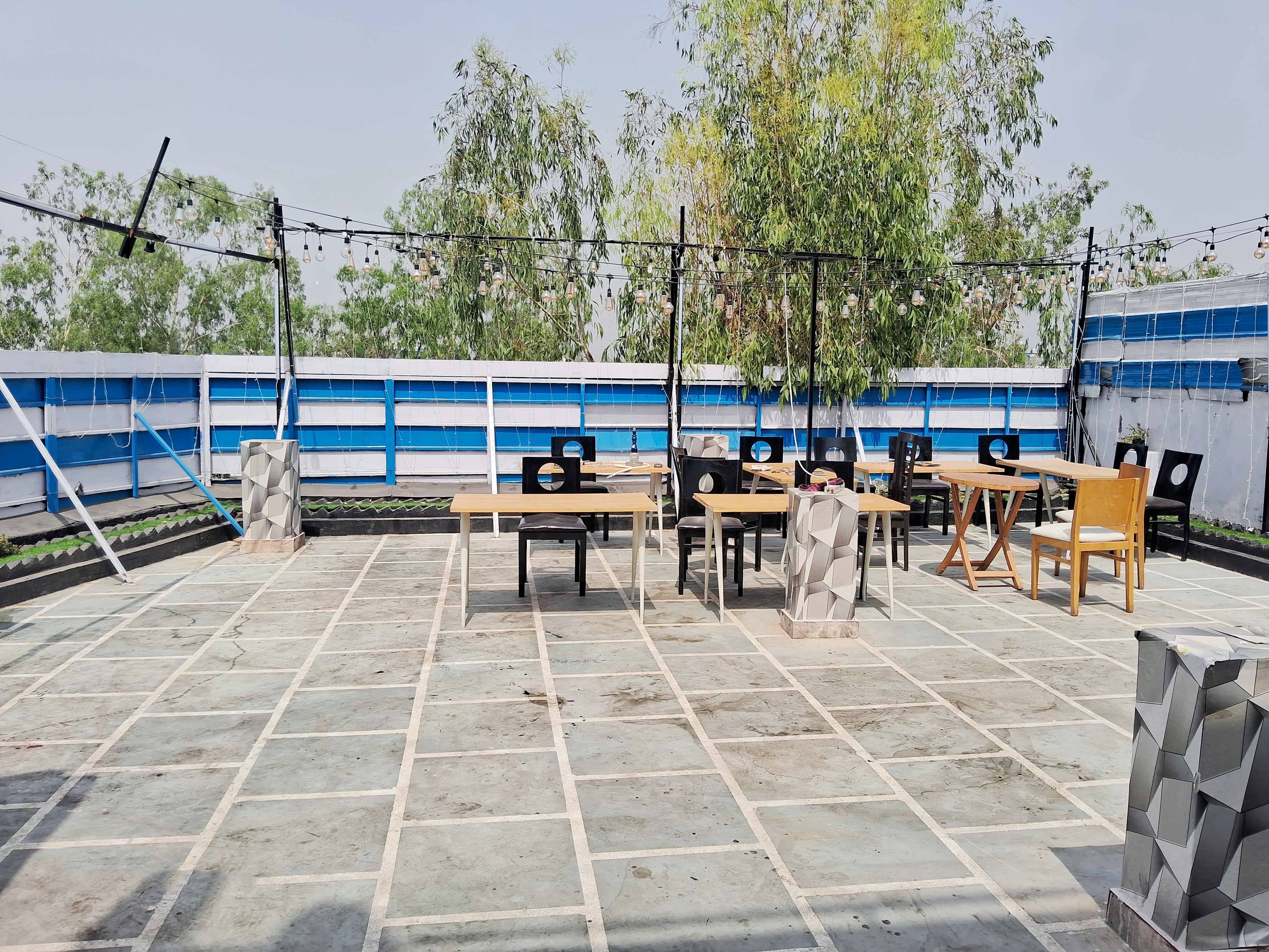 Terrace Cafe, Burari order online - Zomato