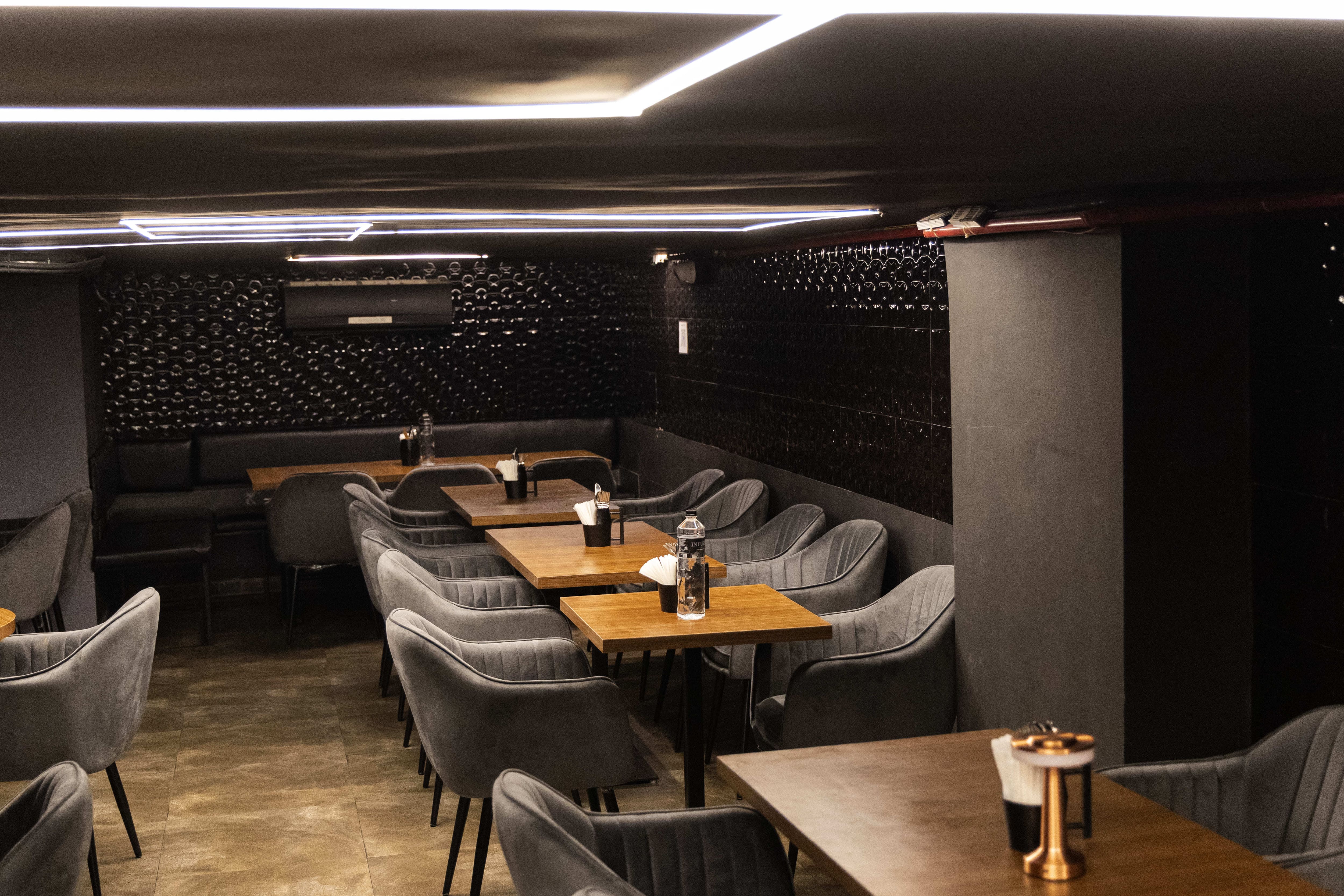 Casper's Bar And Kitchen, Vashi, Navi Mumbai | Zomato