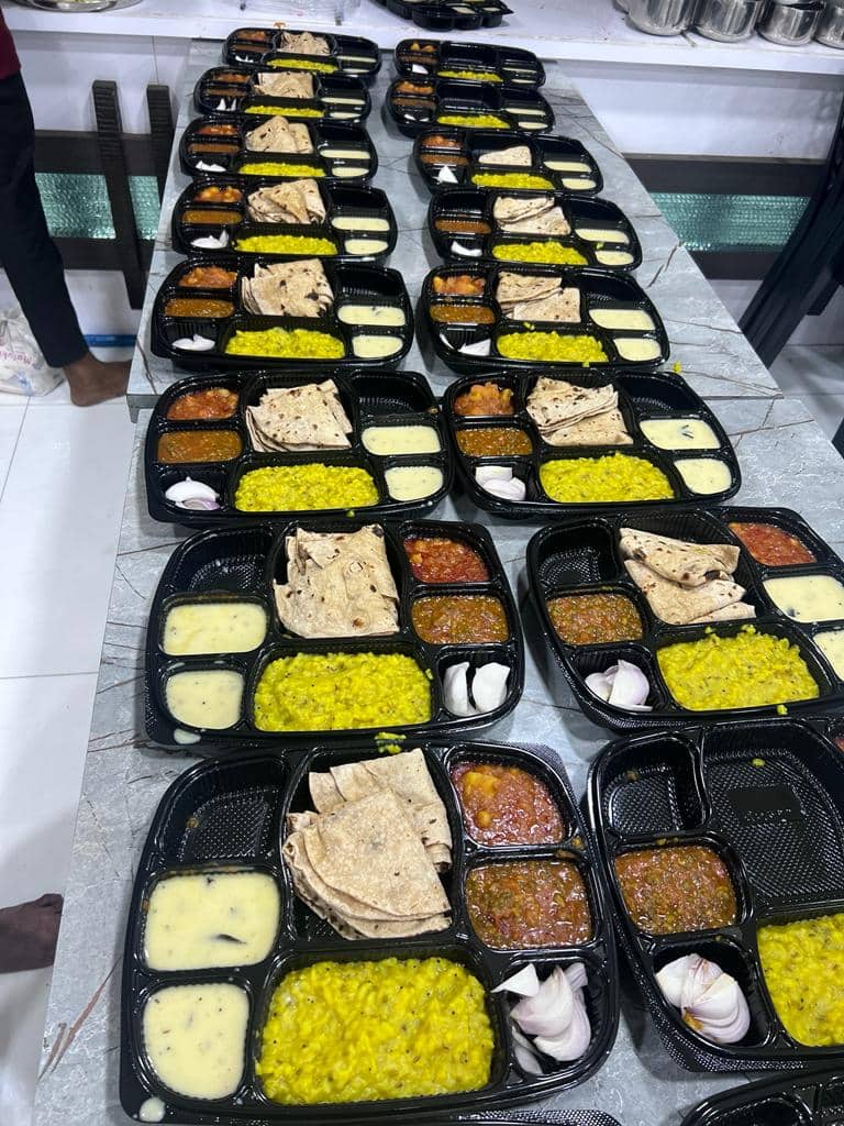 Thakar Pure Gujarati Thali, Varachha, Surat | Zomato