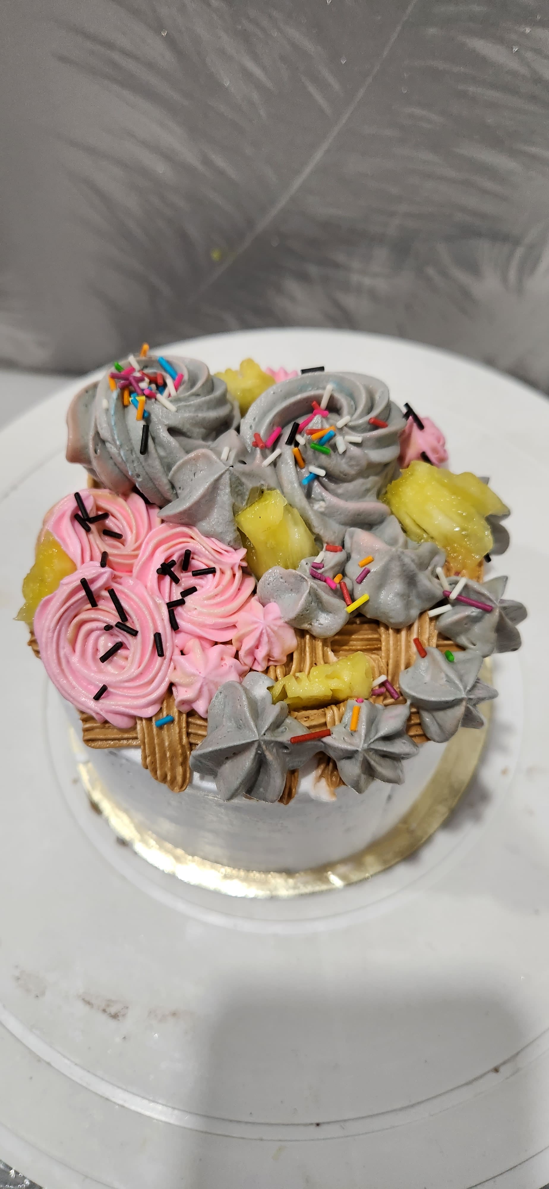 D Cake Lounge, Rohini, New Delhi | Zomato