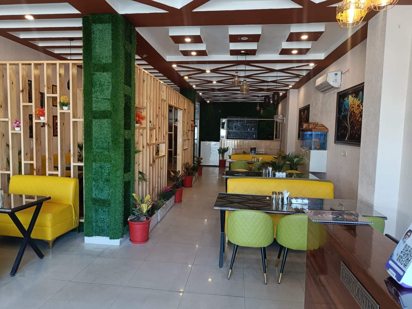 UR's Bawarchi, Selakui, Dehradun | Zomato