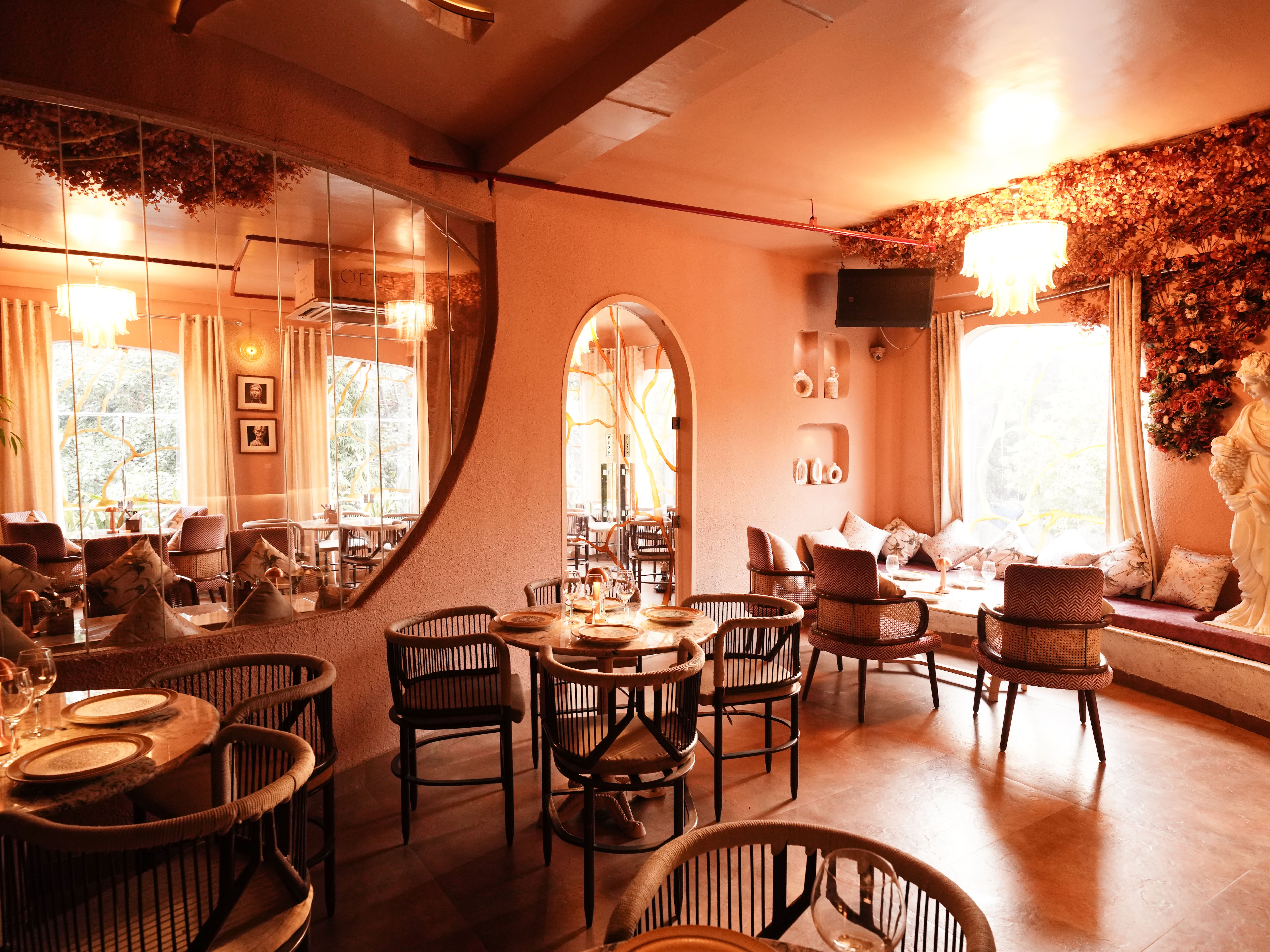 Kiona Patio & Bar, Hauz Khas, New Delhi | Zomato