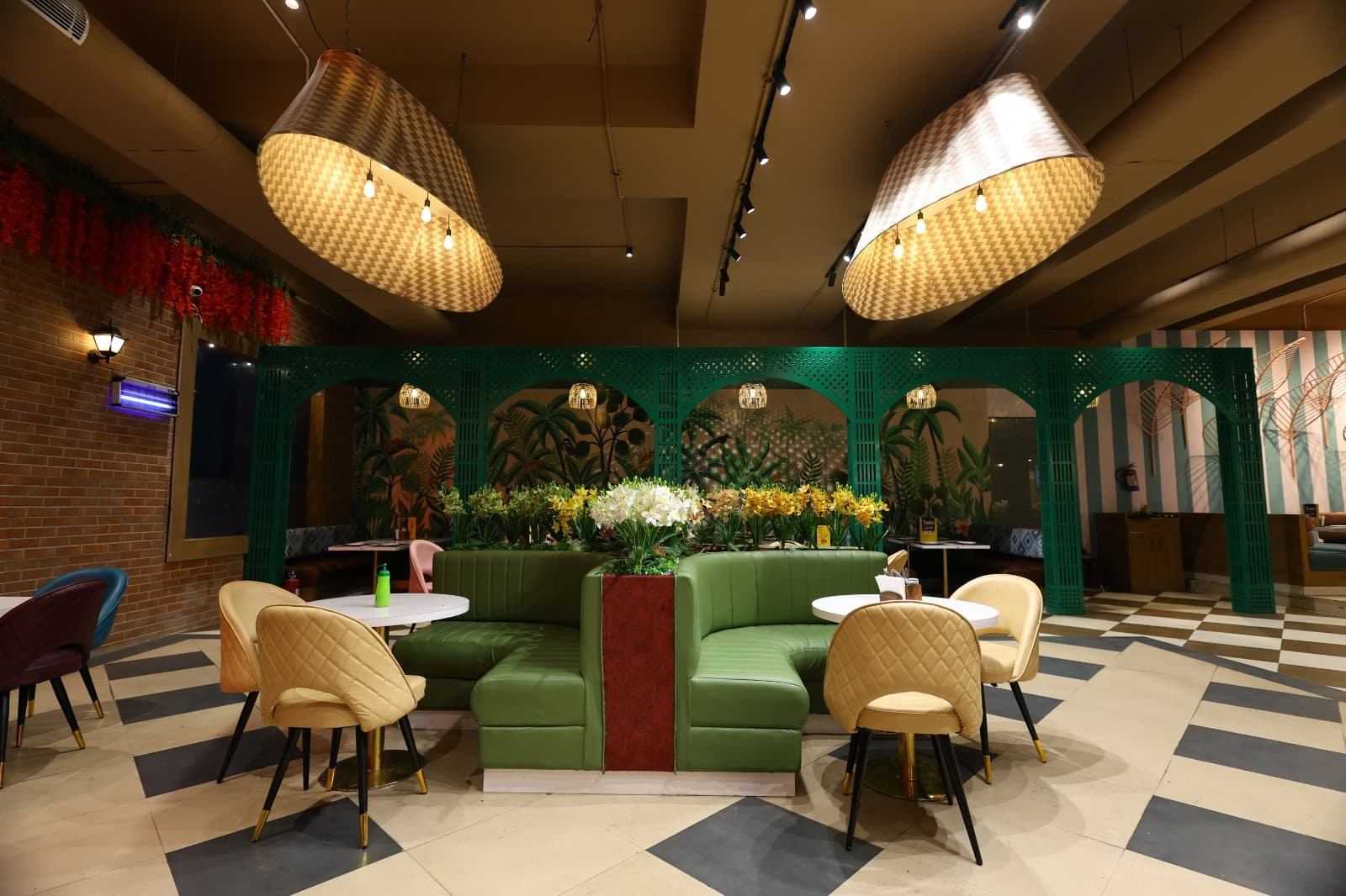 Hawa Hawai Aeroplane Restaurant, Matiyala, Ghaziabad | Zomato