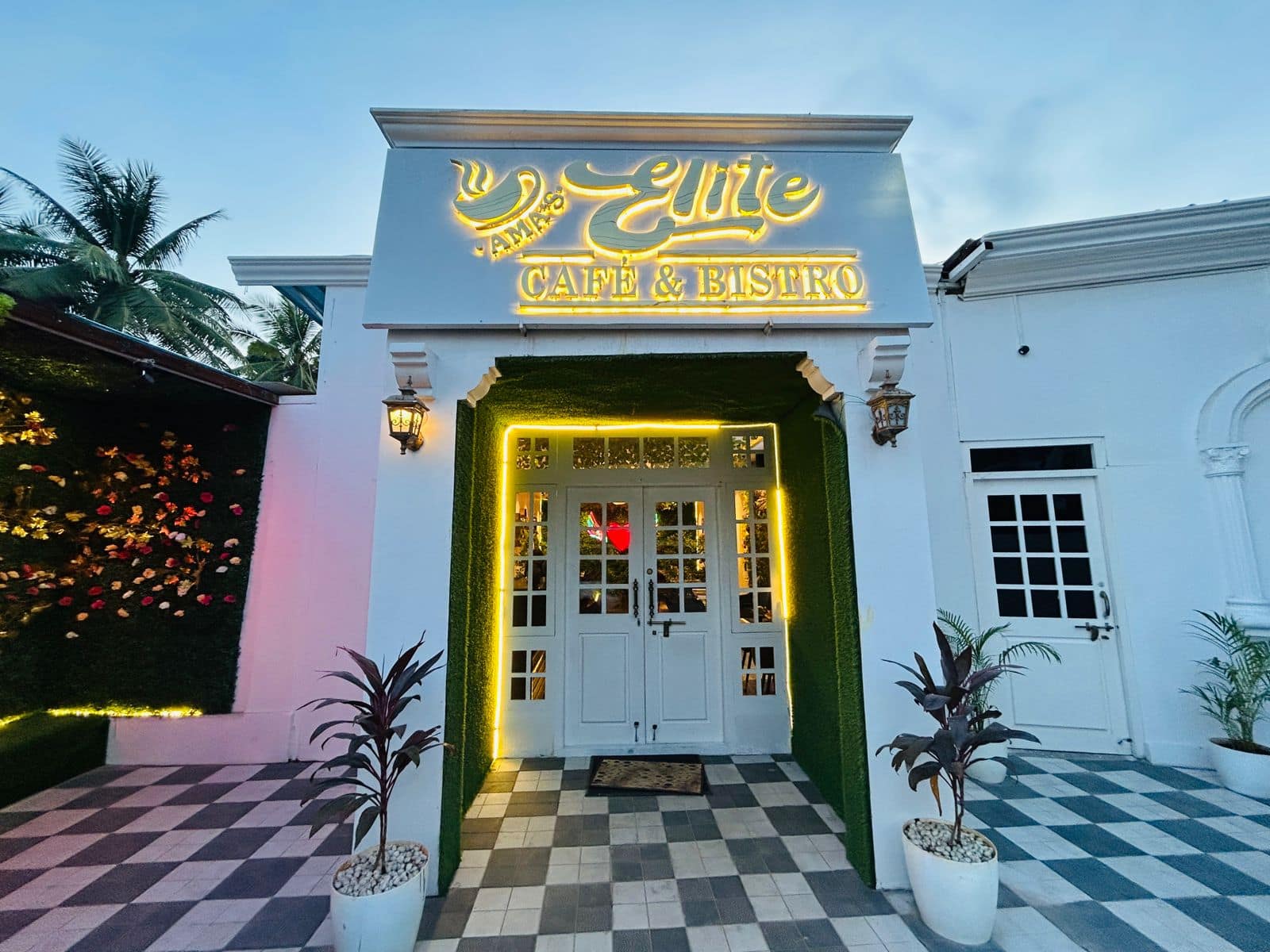 Ama's Elite Cafe & Bistro, Sainikpuri, Secunderabad | Zomato