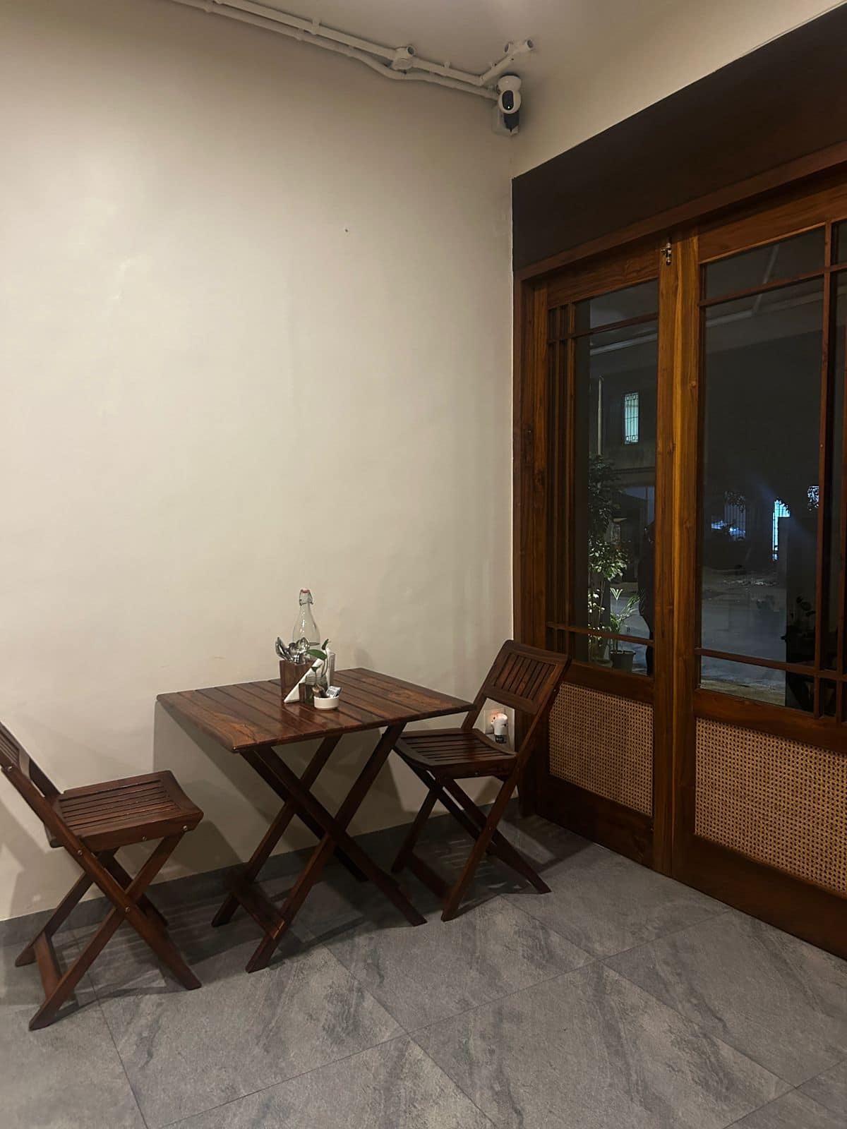 Bean Theory Coffee by Anokhi Garden, Khar, Mumbai | Zomato