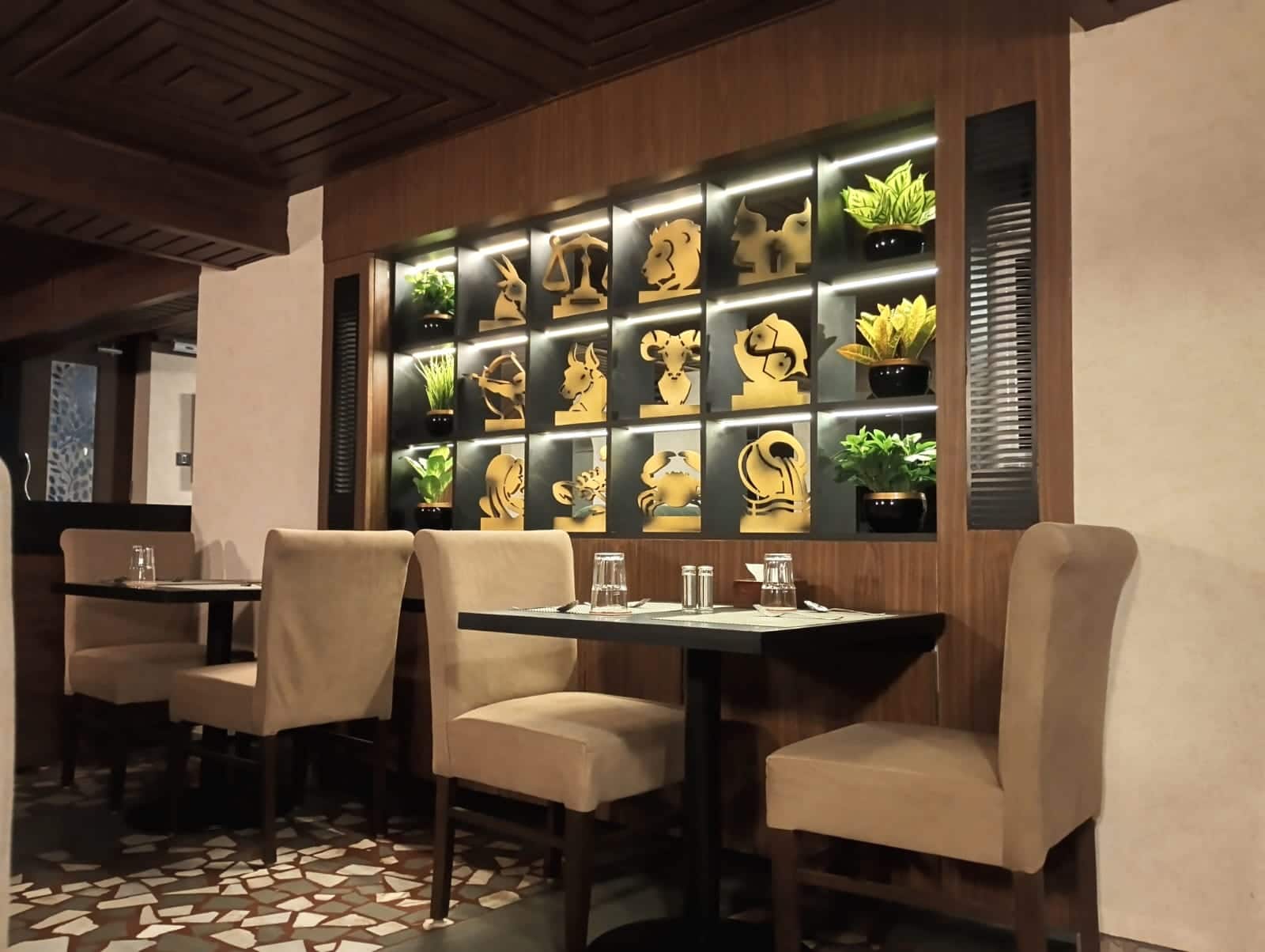 Silver Inn Family Resto Bar, Camp Area, Pune | Zomato