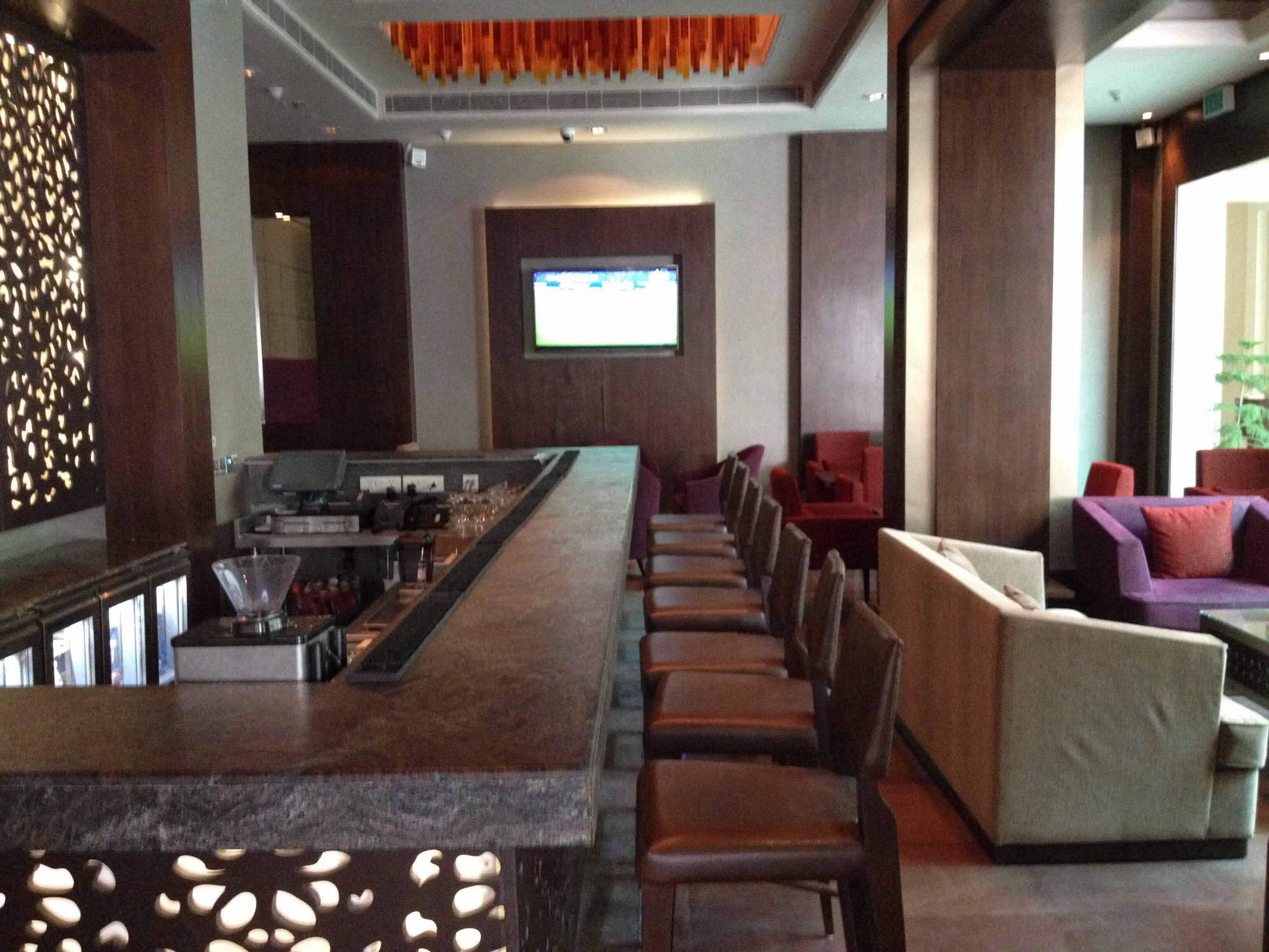 Plush Bar - Doubletree By Hilton Hotel, Tajganj, Agra | Zomato
