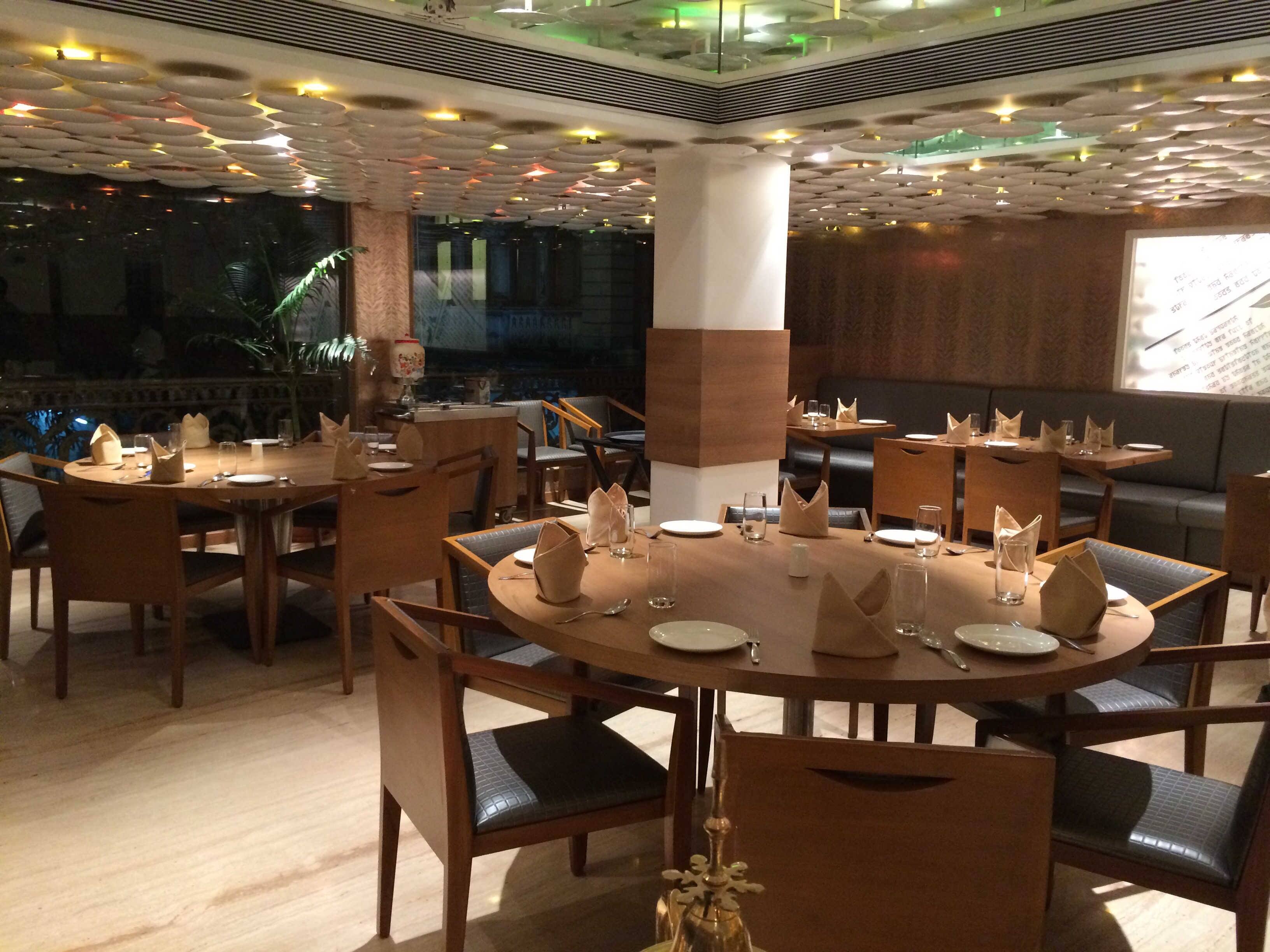 Revival Restaurant Photos, Pictures of Revival Restaurant, Chowpatty ...