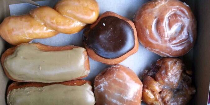 Donut Nook, Vancouver, Vancouver - Urbanspoon/Zomato