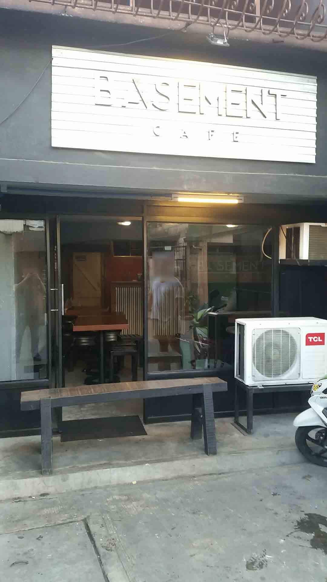 Basement Café, Tondo, Manila