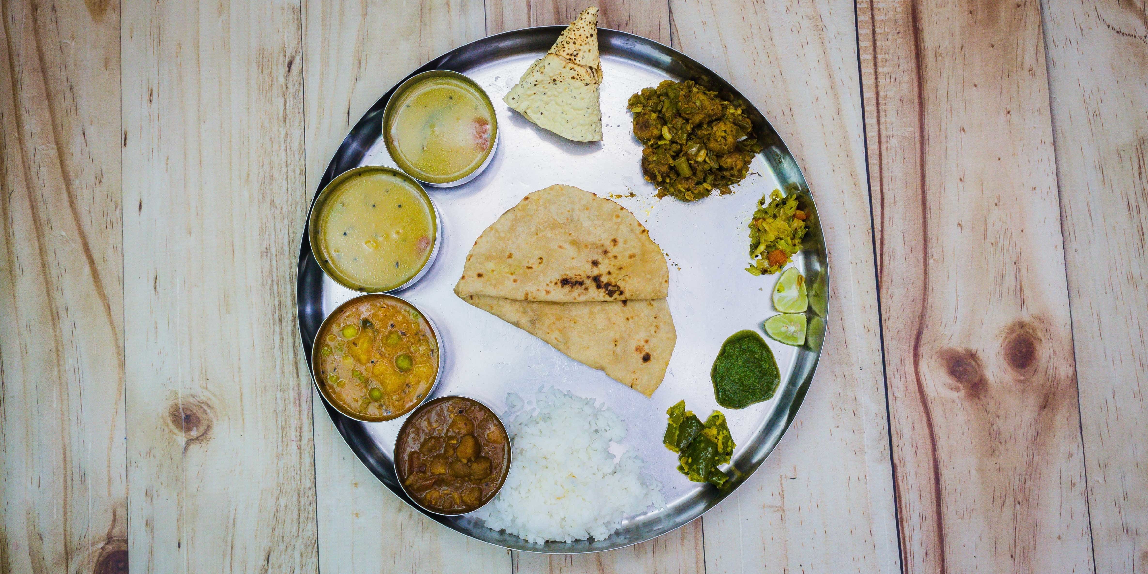 Gujrati Basa, Bara Bazar order online - Zomato