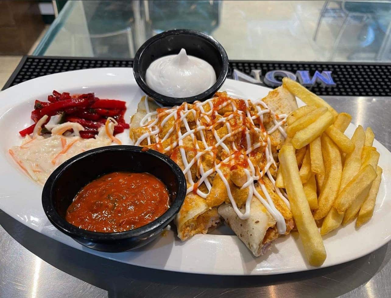 Zero Inn Restaurant, Dal Gate, Srinagar | Zomato