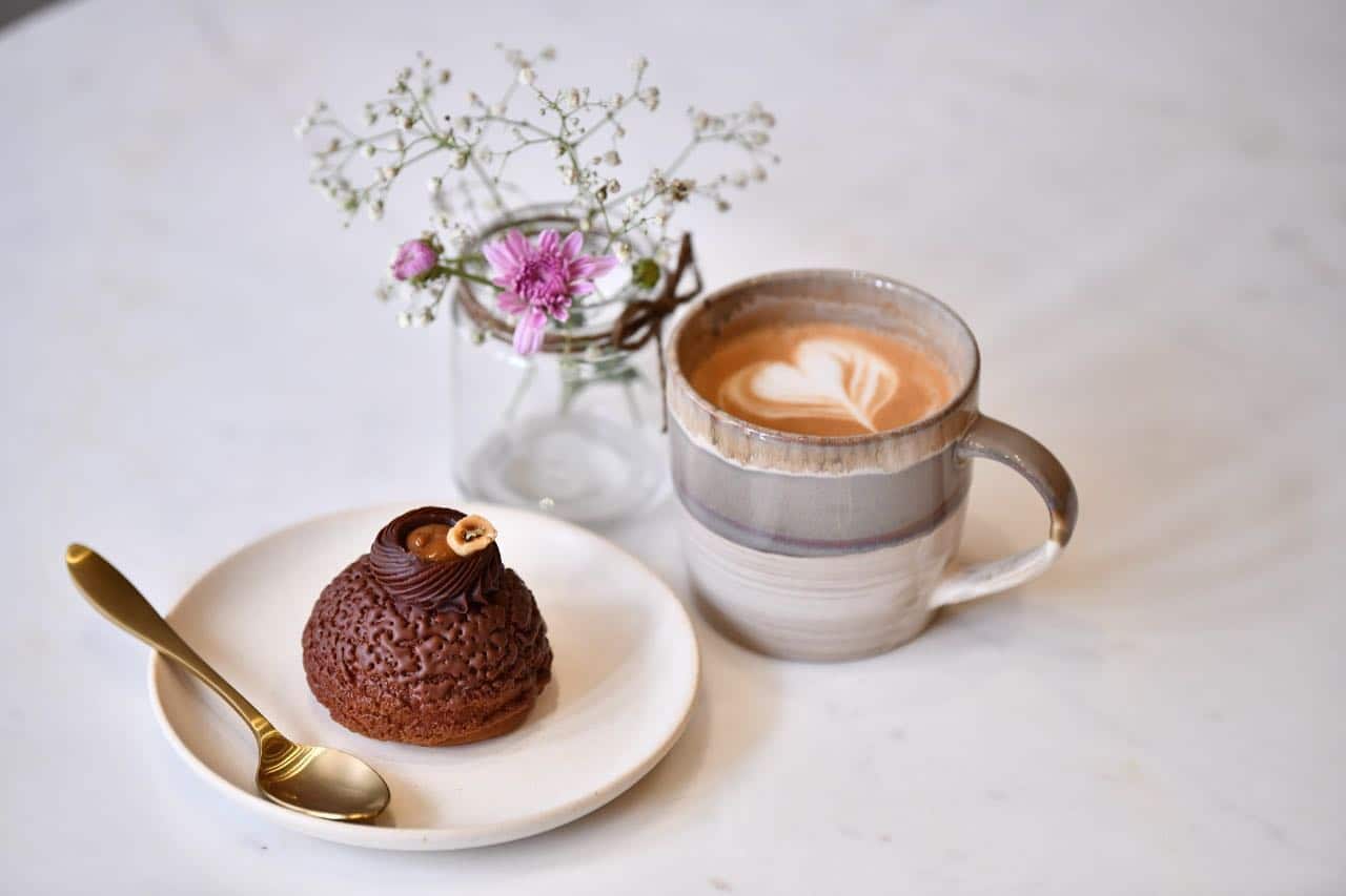 Moi - The Dessert Studio, Bodakdev, Ahmedabad | Zomato