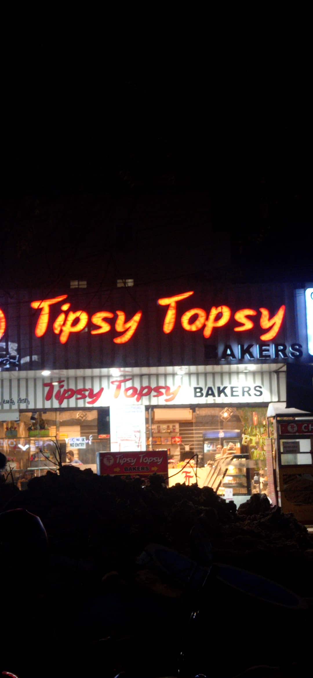 Tipsy Topsy Bakers, Kukatpally, Hyderabad | Zomato