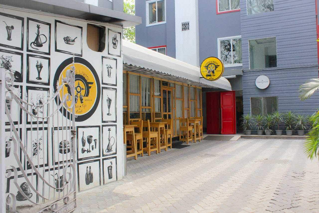 Mugs & Shots, New Market Area, Kolkata | Zomato