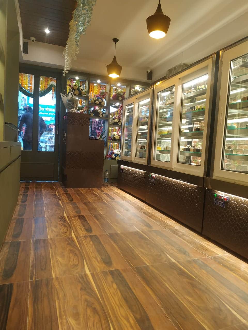 Ribbons and Balloons - The Cake Shop, Thane East, Thane | Zomato