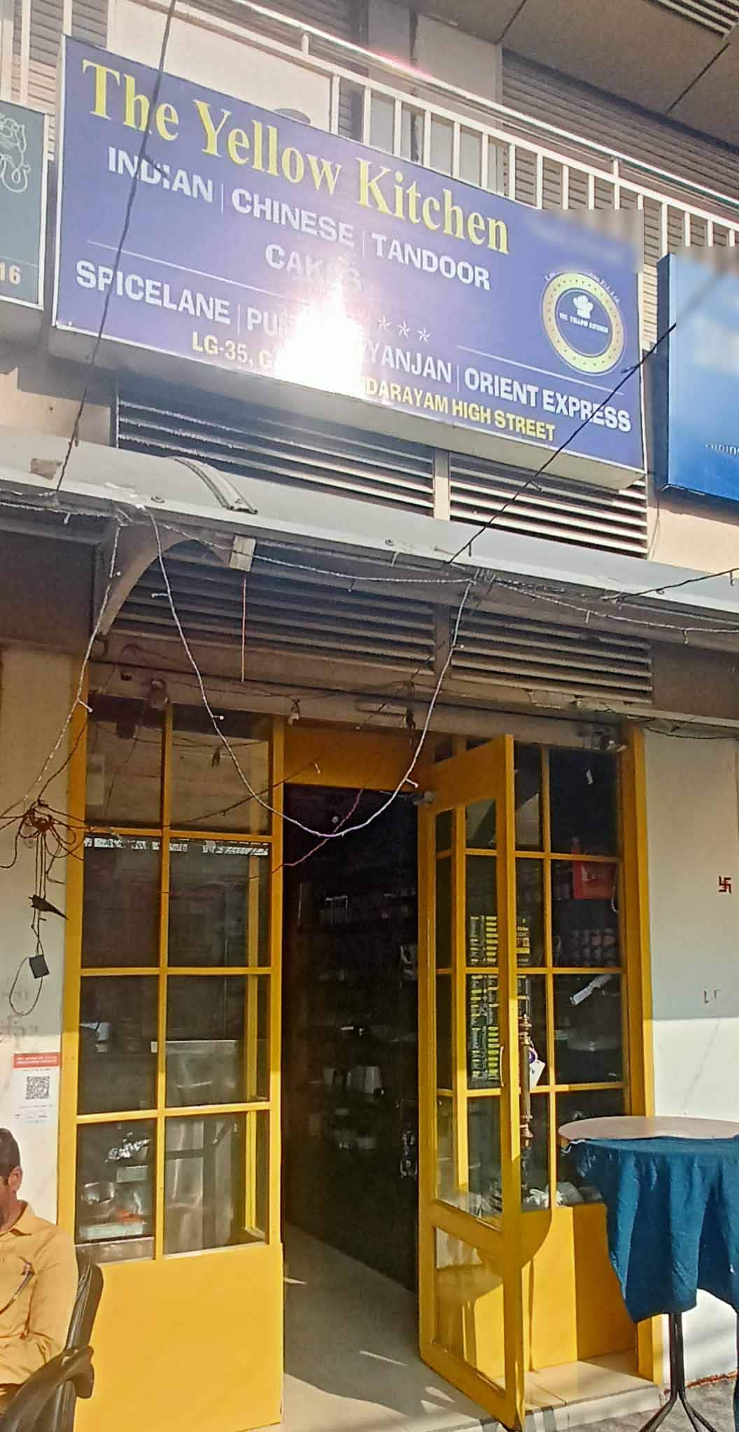 The Yellow Chicken, Amrapali Dream Valley order online - Zomato