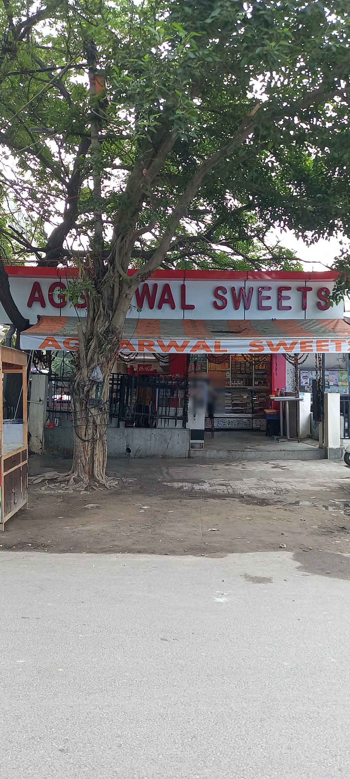 Aggarwal Sweets , Friends Colony, New Delhi