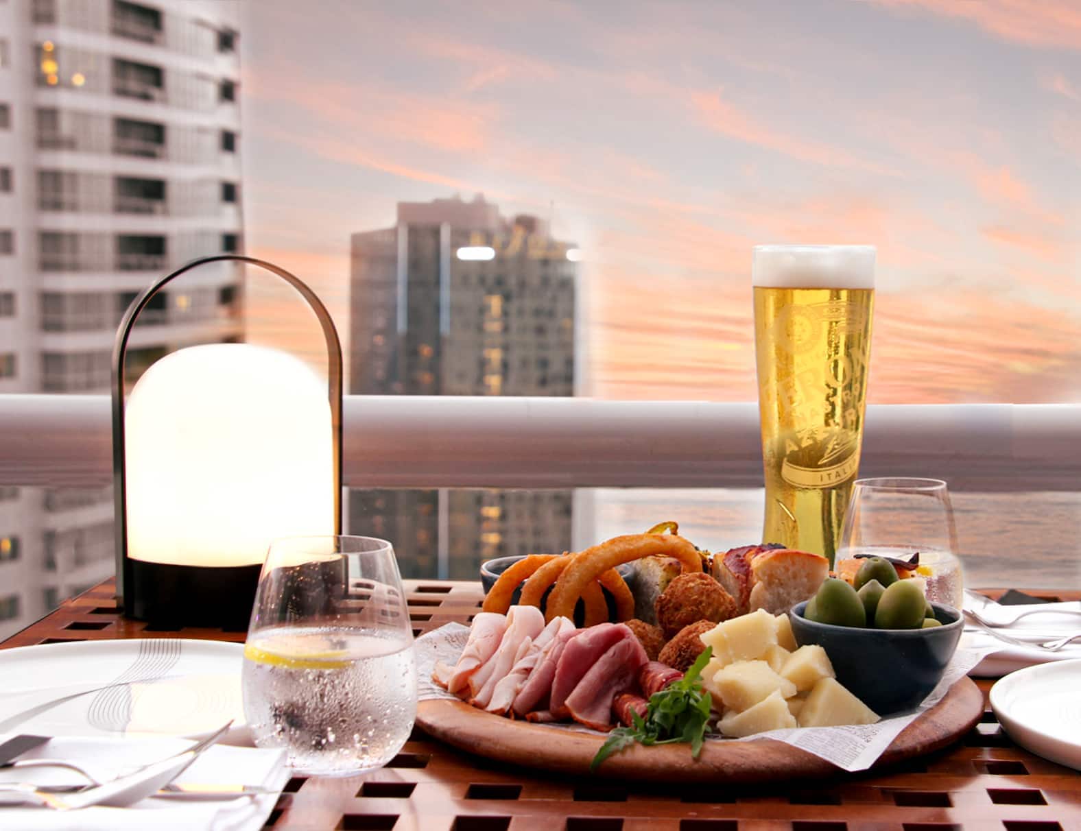 REX Bar - InterContinental Dubai Marina, Dubai Marina, Dubai | Zomato