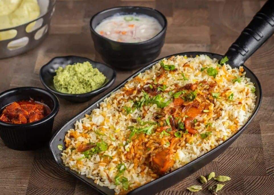 New Form Restaurant, Kalpetta Locality order online - Zomato