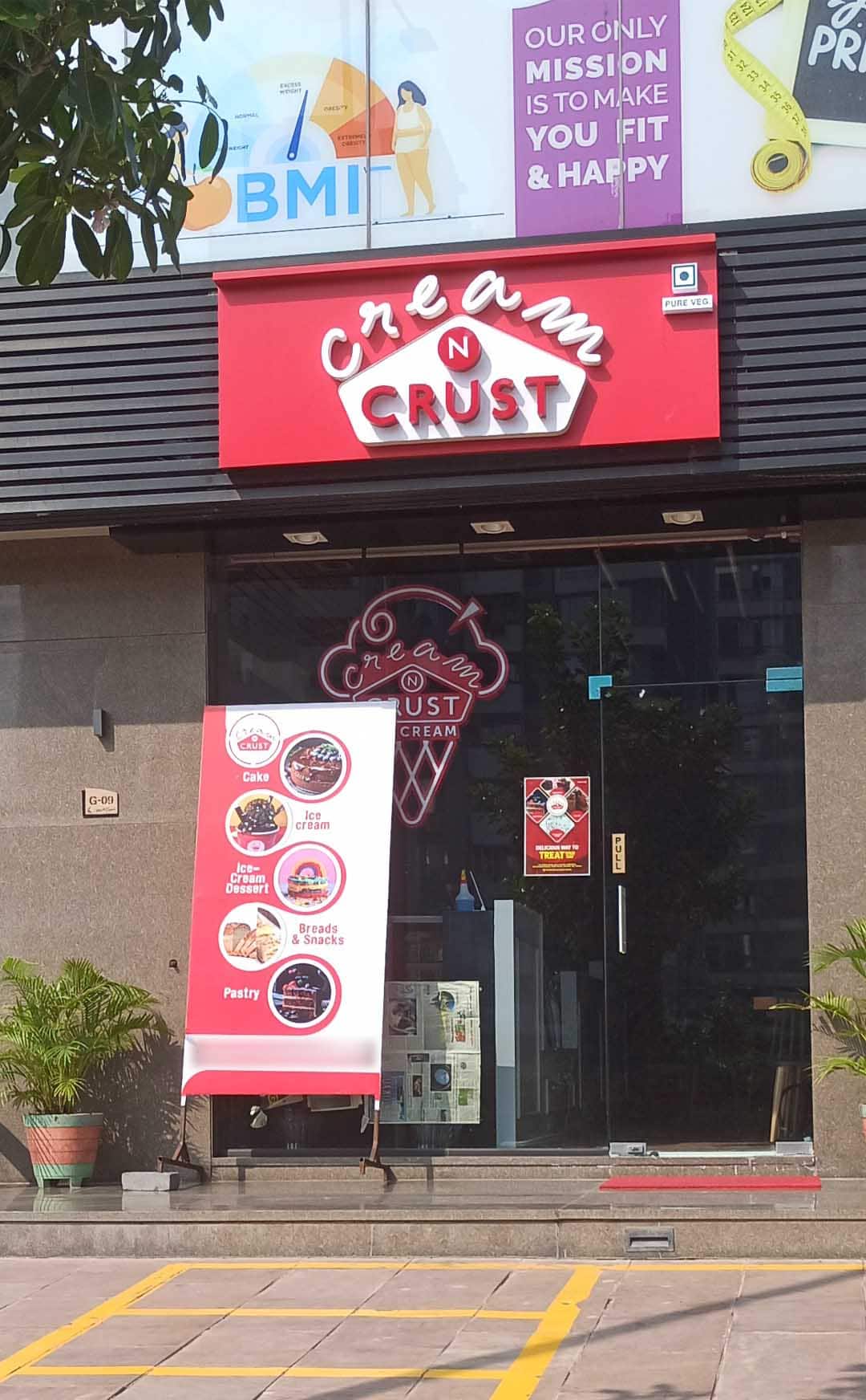 Cream 'N' Crust, Pal Gam, Surat