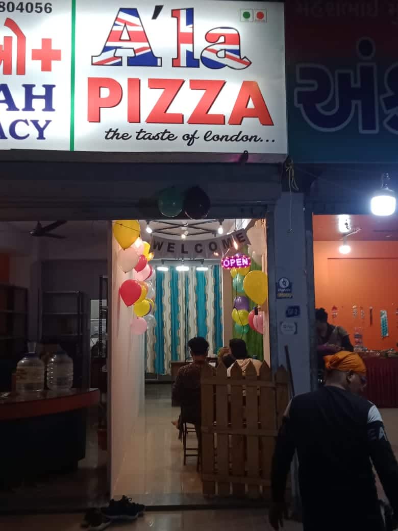 A'la Pizza, Gorwa order online - Zomato