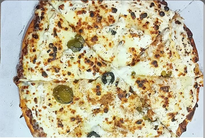 Pizza Lajabaab Restaurant, Gaya Locality order online - Zomato