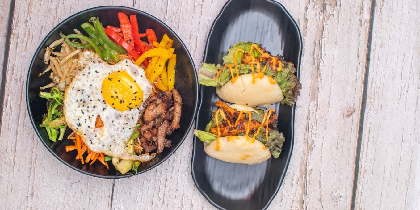 Mountain Goat Cafe, Bandstand, Bandra West, Mumbai | Zomato