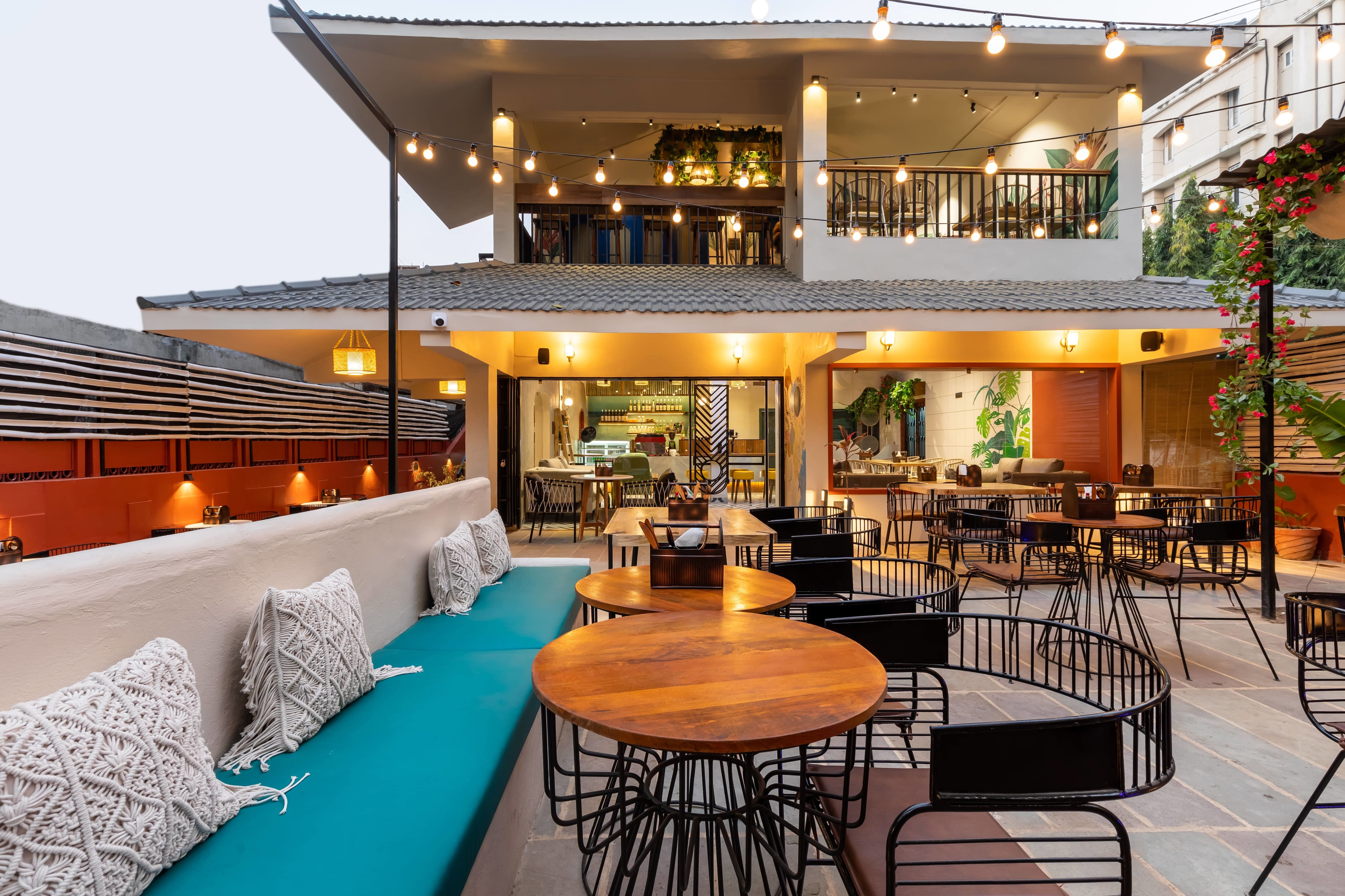 Hopin - Patio Cafe, New Palasia, Indore | Zomato