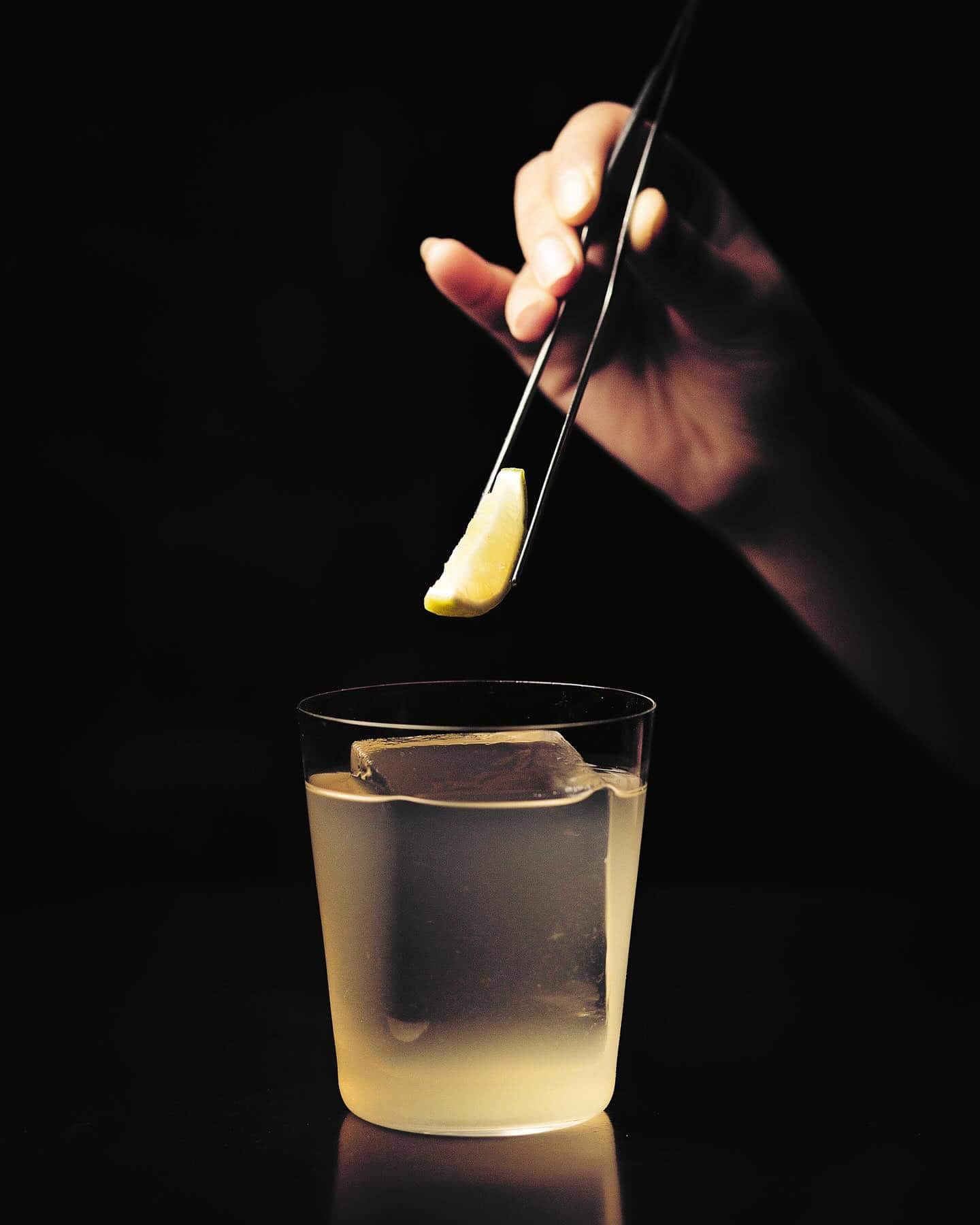 Hoots', Vasant Vihar, New Delhi | Zomato